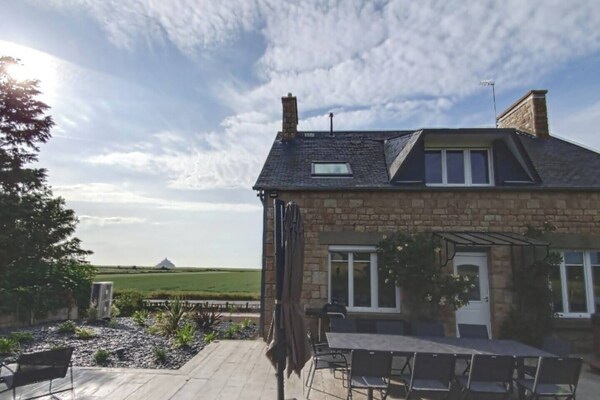 Au Mont Chez Vous #Jacuzzi Et Vue Mont-st-michel# - Pontorson