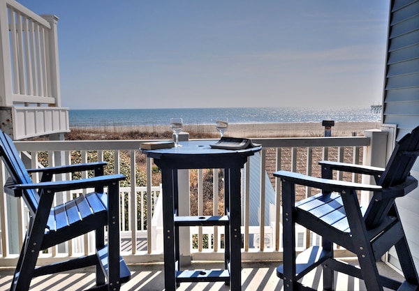 1br Direct Ocean Front With Ocean Front Pool - Walk To Everything!- - Ocean Isle Beach, NC