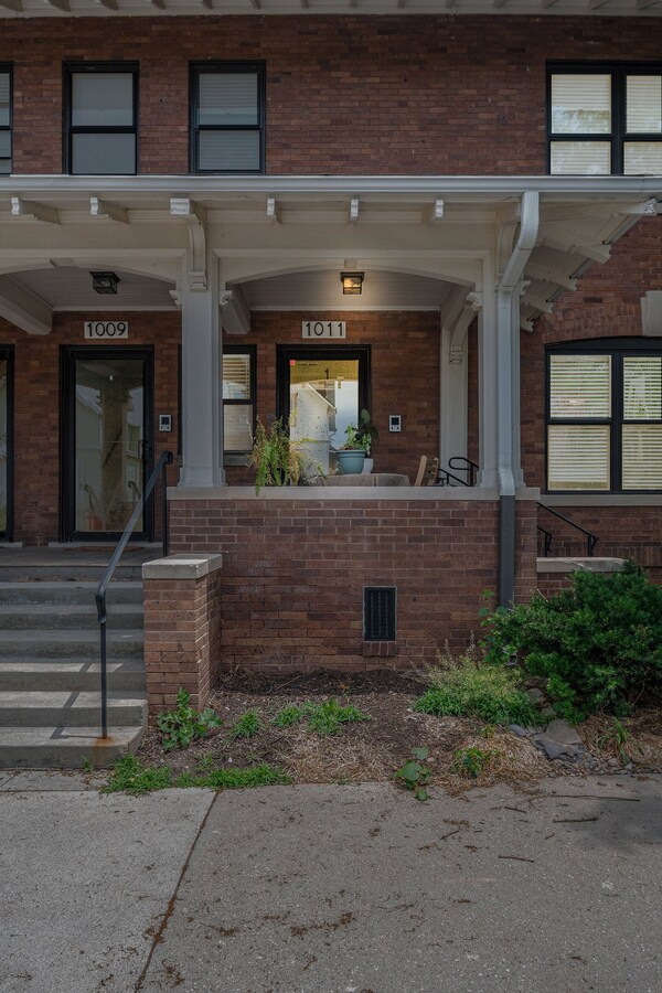 Art Deco Dream , Chic 1br In Midtown - Nebraska