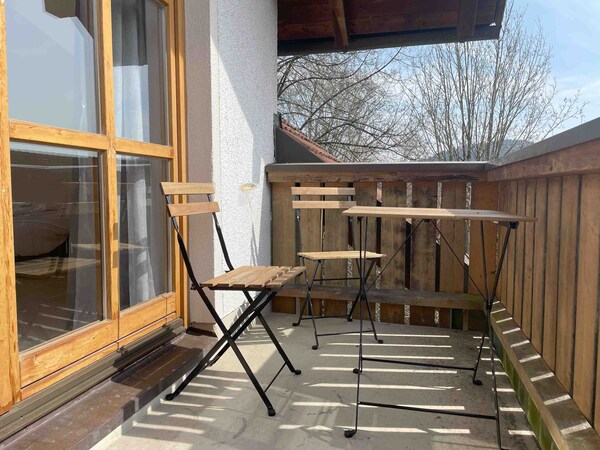 (Sta1079) Moderne Monteurwohnung Mit Balkon - Roding