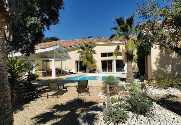 4 Kms From Uzes Town Architect 330 M² Heated Pool - Uzès