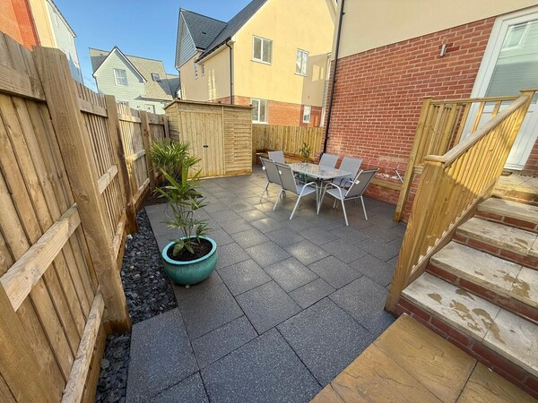 The Cornish Retreat - New 3 Bed Home - Central Bude, Minutes To The Beaches! - Bude