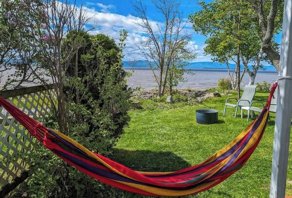 Chalet Loft #3 Waterfront With Spa, Fireplace & Wifi - Quebec