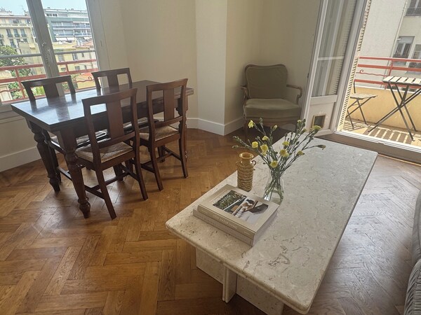 Top Floor, Central, Steps From The Sea - Beaulieu-sur-Mer