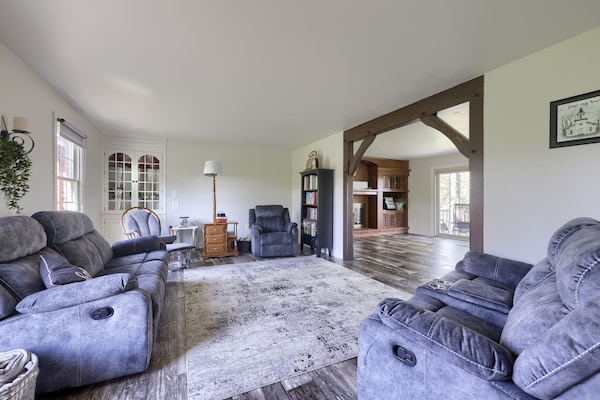 Charming 5-bedroom Home In Welcoming Lancaster County Ac, Wifi - Dutch Wonderland, Lancaster