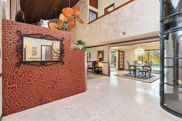 Private Pool, Waterfront Views, And Comfort! Your Hidden Harbor Near The Magic! - St. Cloud, FL