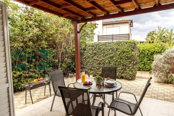 Larnaca Seaside Villa Marina 43 - Cyprus