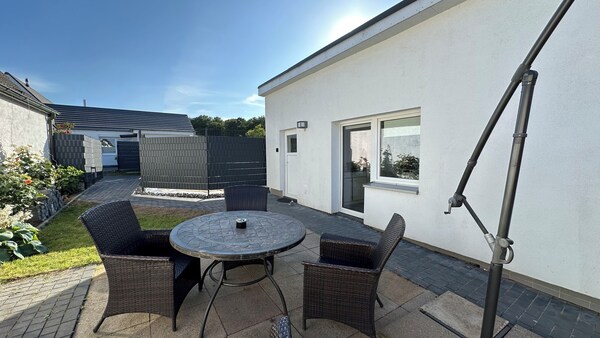 Bungalow / Apartment "Küstennest" 60m² Near The Baltic Sea. Fully Equipped Kitchen - Lubeka