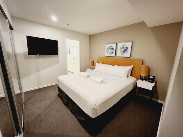 Marriott Vacation Club Surfers Paradise H Resort - 1 Bedroom - Gold Coast