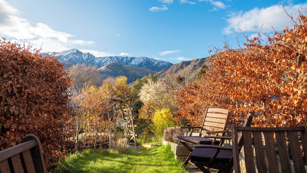 Arrowtown Gold - Elevated Two Bedroom Apartment - Lake Hayes