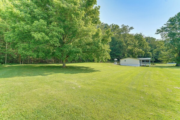 Near Kanawha River & Atv Trails: Home W/ Deck! - Charleston, WV