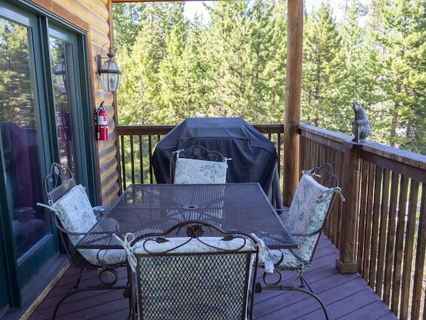 Columbine Cabin, 4/3 - Sleeps 13 - Grand Lake, CO