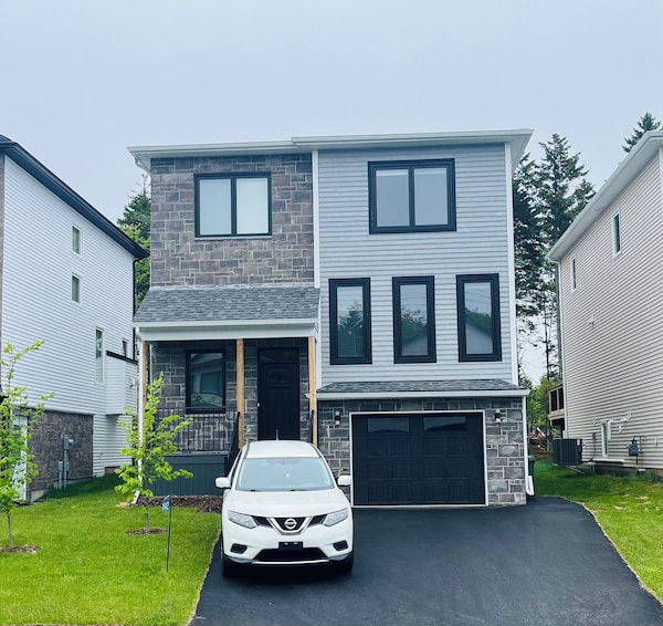 Cozy Private Guest Suite In Bedford - Halifax
