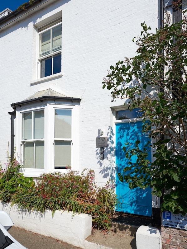252 Aldeburgh Townhouse, Aldeburgh High St - Only A Stones Throw From The Beach - Aldeburgh Coastal - Aldeburgh