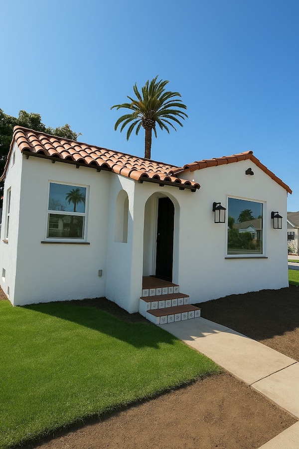Central & New 3-bed Spanish Bungalow In West Adams - Santa Monica, CA