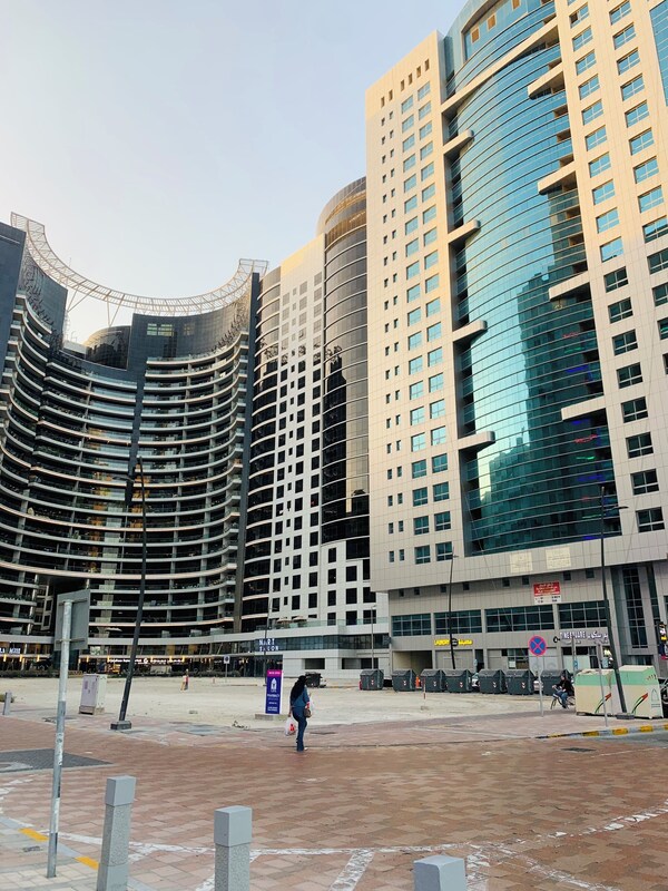 Cozy 1-bedroom Apartment In Charming Abu Dhabi With Ac, Wifi - Abu Dhabi