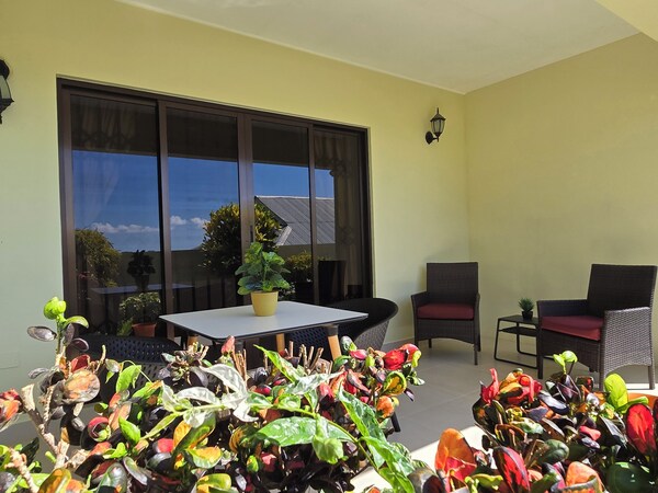 Emma's Self-catering Villa : 3-ensuite Bedrooms,  Pool, Garden & Nearby Beaches. - Seychelles
