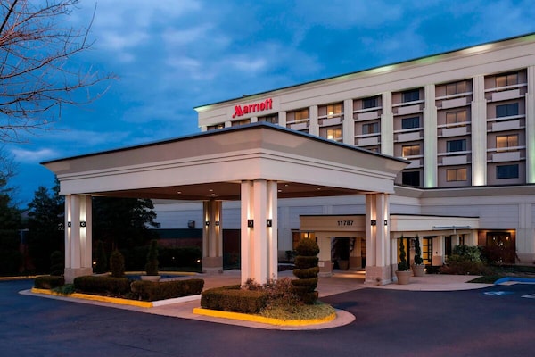 3 Units Quiet Retreat Perfect For Visiting Fair Oaks Mall | Free Parking - Manassas, VA