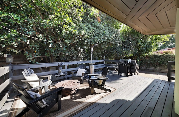 In The Desirable Upper La Cresta Neighborhood, 3bedroom, 1minute Walk To Bluffs - 베이커즈필드