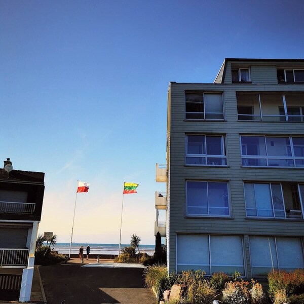 Les Pieds Dans L'eau - South-facing Loggia - Normandy