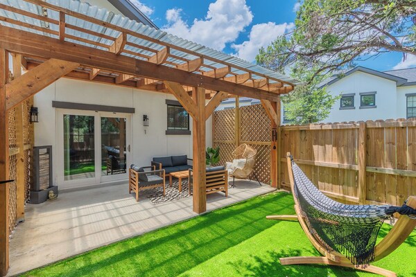 Texas Casita Retreat  Minutes From Six Flags - サン・アントニオ, TX