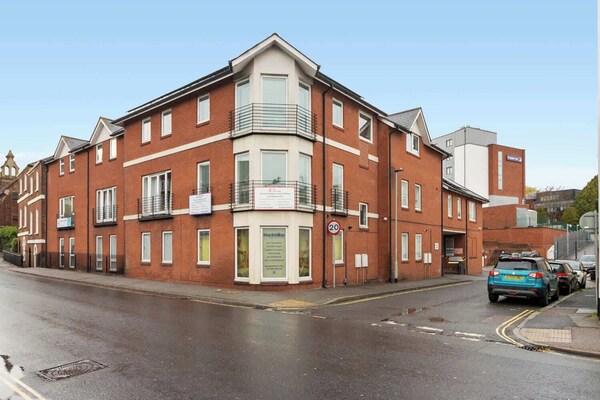 Centre Point Studio S - University of Exeter