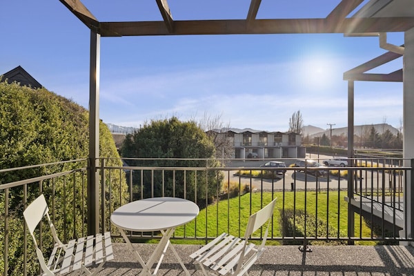 Alpine Escape Apartment - Wanaka