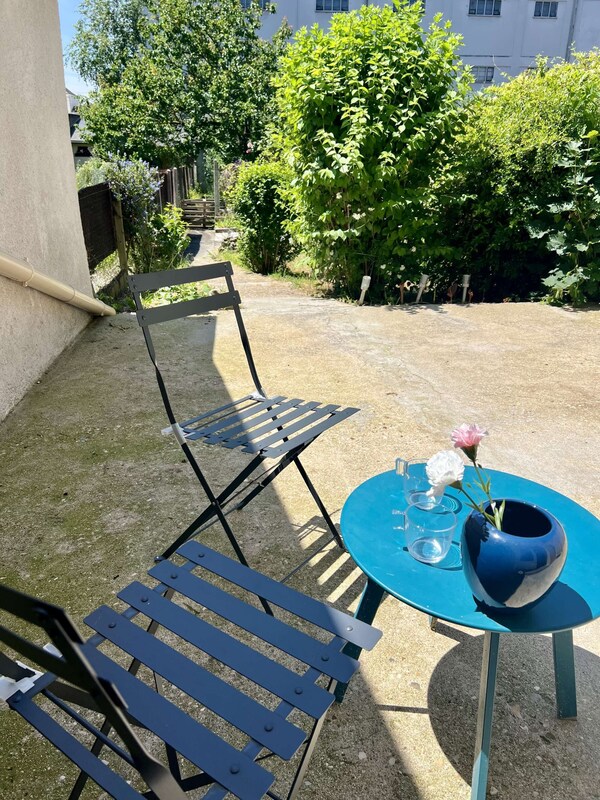 Immeuble à 5 Min à Pied De La Gare Tgv - Châtellerault