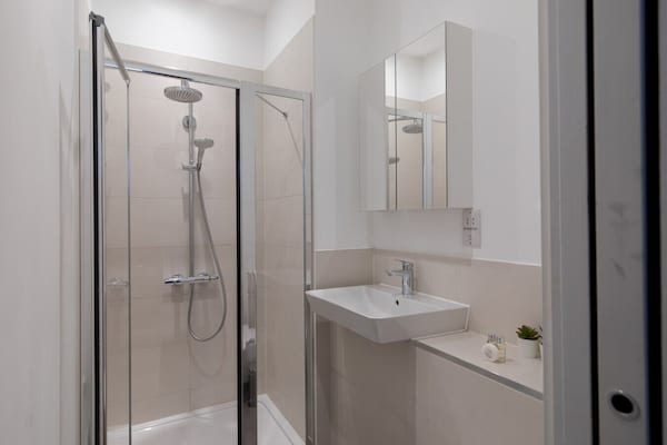 Home.ly  Central London Prestige Apartment Camden (03) - Essex