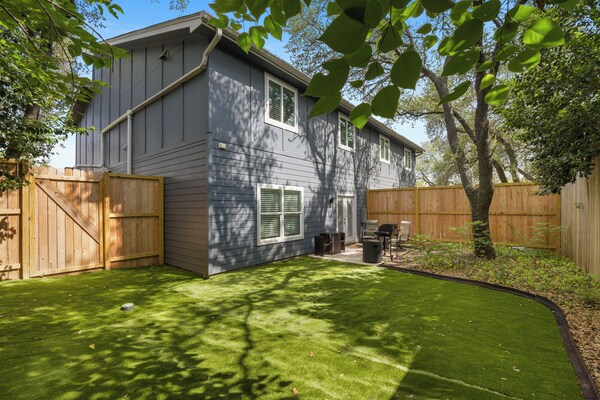 Brand New Build In 2025! Premium Appliances, Designer Finishes, Lake Nearby - Lake Travis