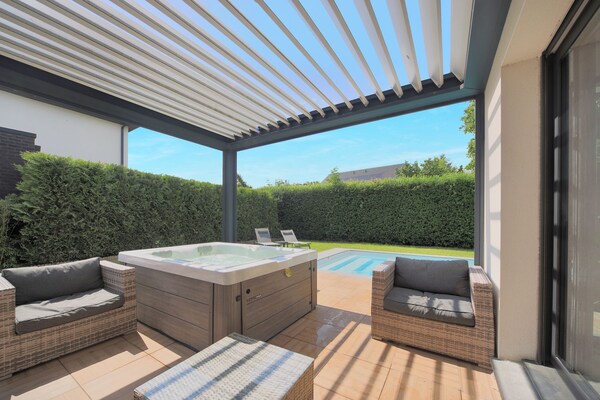 La Villa Sainghin - Piscine Et Jacuzzi Privé - Lesquin