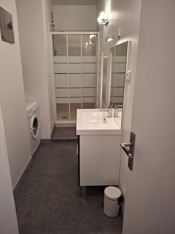 Appartement Hyper Centre Mont Dore Proche Des Thermes, Des Navettes Pour Sancy. - Chambon-sur-Lac