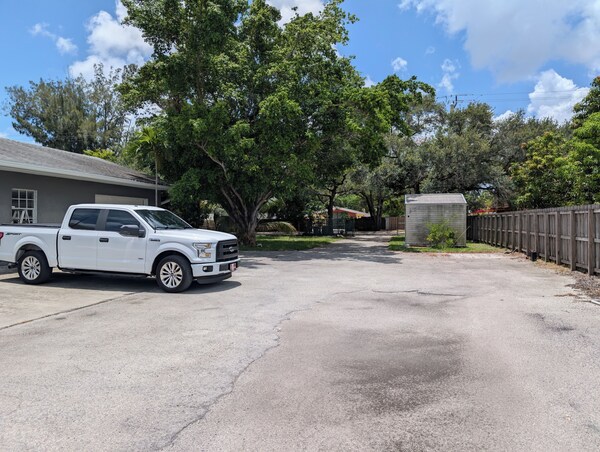 Your Place In South Florida - Davie