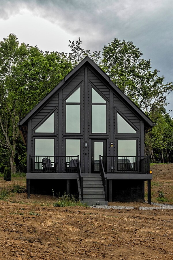 The Fives - 22494 Serene View - Bristol, TN