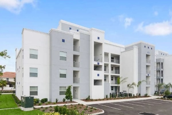 4741-cozy 3br In Storey Lake 10 Min From Disney! - Orlando, FL