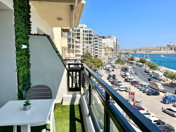 Top Location-2br Seafront&steps To Ferry Byarcobnb - Valletta