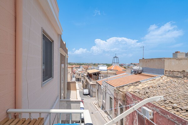 Appartamento 'Casa Alejandra A Pachino Centro' Con Balcone, Wi-fi E Aria Condizionata - Portopalo di Capo Passero