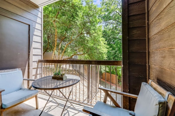 Super Stylish, Spacious, Fun And Best Location! - Austin, TX