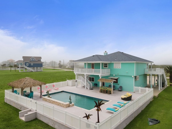 Rangers Resort  Poolside Paradise In Indian Beach - Jamaica Beach, TX