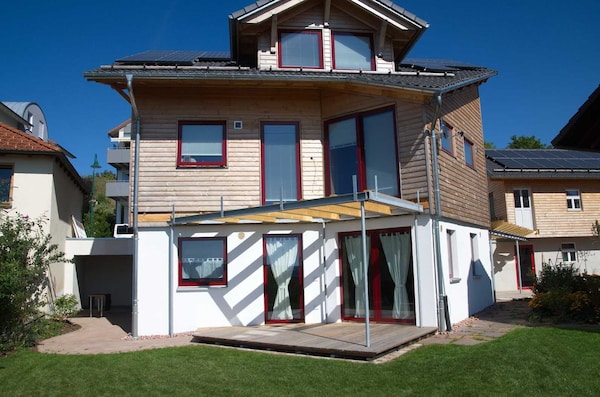Ferienwohnung 'Do-mizil' Mit Privater Terrasse, Privatem Garten Und Wi-fi - Freudenstadt