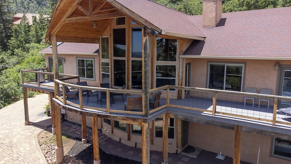 Massive Deck + Sunroom Sleeps 13 - Larkspur, CO