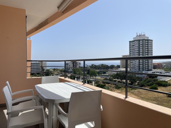 2 Bedroom Apartment Paraíso Sol Da Rocha - アルヴォル