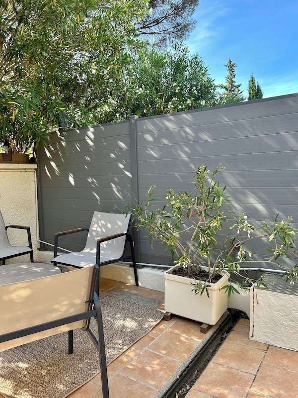 Golfe De Saint-tropez, 2/4 Personnes Air Conditionner - Gassin