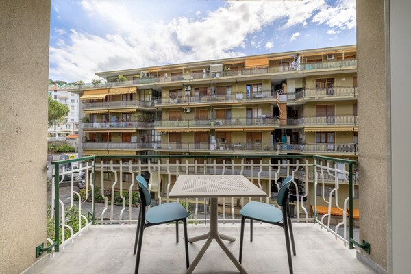 5 Minutes Walk By Wonderful Italy - Sanremo