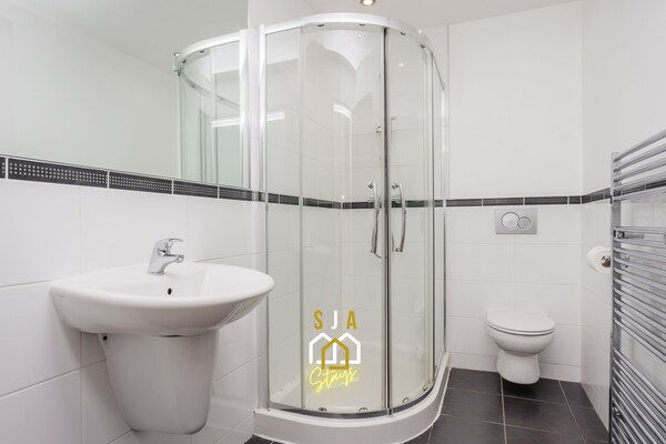 Dee Retreat 4 - Sja Stays - Modern 1 Bed Apartment - Aberdeen