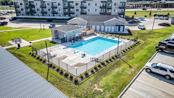 Pool, Gym, New Build, Mins To Dt Waco & Bu | Tz2 - Waco, TX