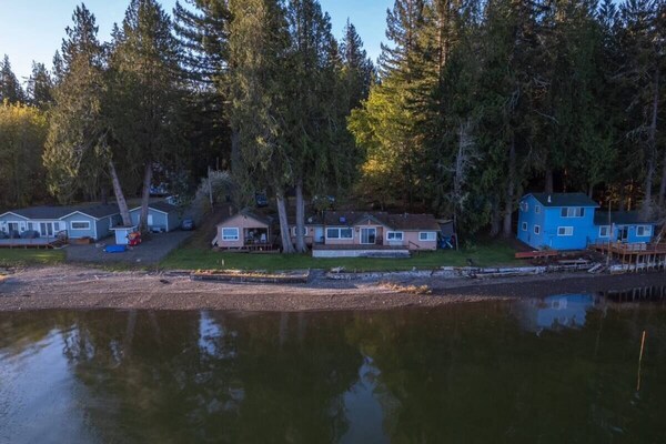 Waterfront Home On Oakland Bay In Shelton - Shelton, WA