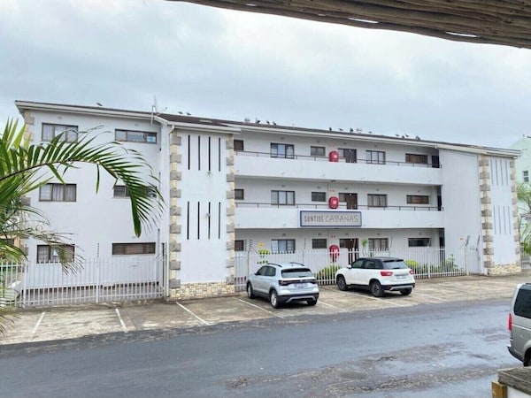 Suntide Cabanas Ground Floor Studio Apartment, Margate Beach - Ramsgate
