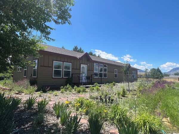 Cheerful 4 Bedroom Home! Quiet And Spacious! - Cody, WY