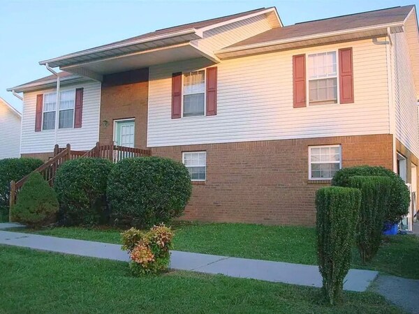 Smoky Mountain East Tn 3-bedroom Retreat - Douglas & Cherokee Lakes Nearby! - Jefferson City, TN